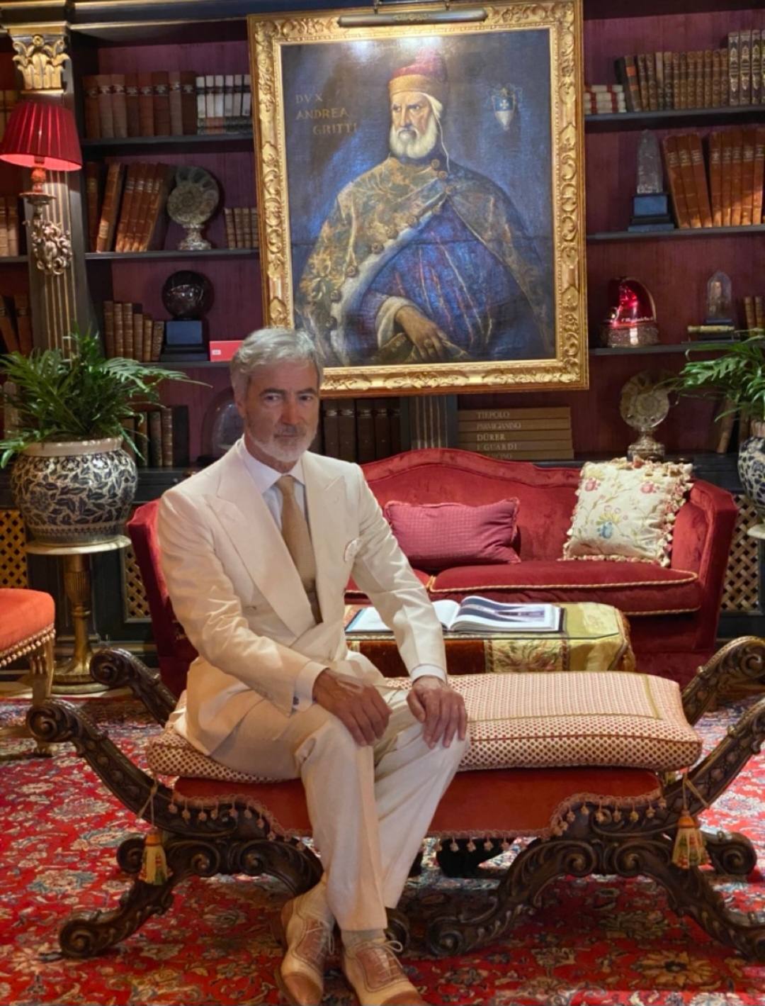 Predstavljamo Vam Minelu Đivoje urednicu Extravagant magazina ...